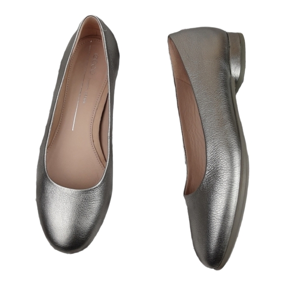 Ecco | Shoes | Ecco Anine Silver Leather Ballerina Flats | Poshmark